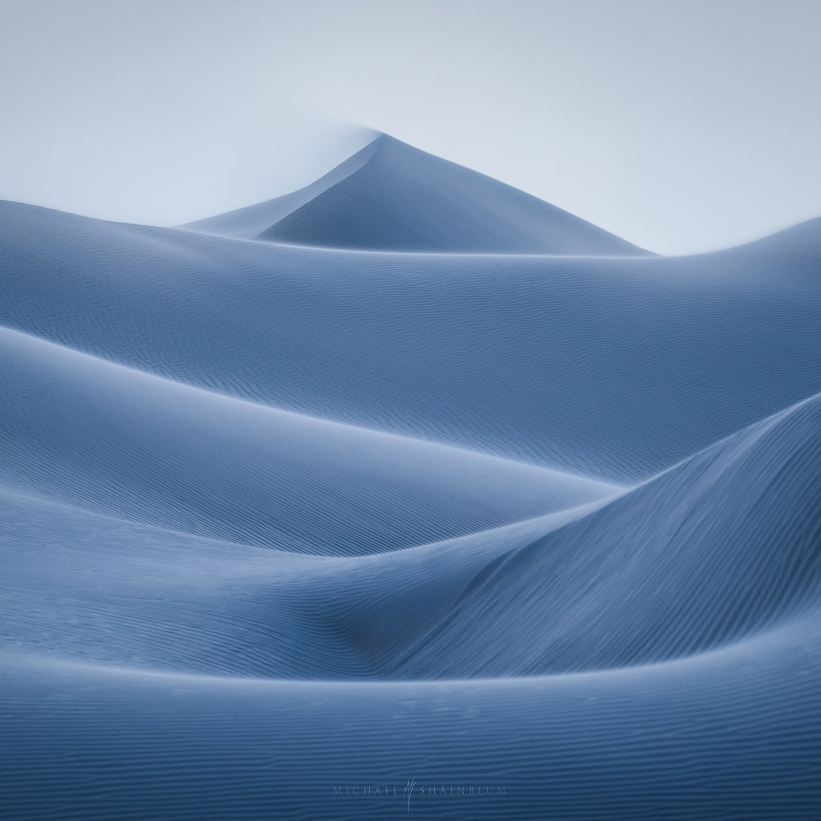 How to Capture the Unique Details of Sand Dunes with a Telephoto Lens ...