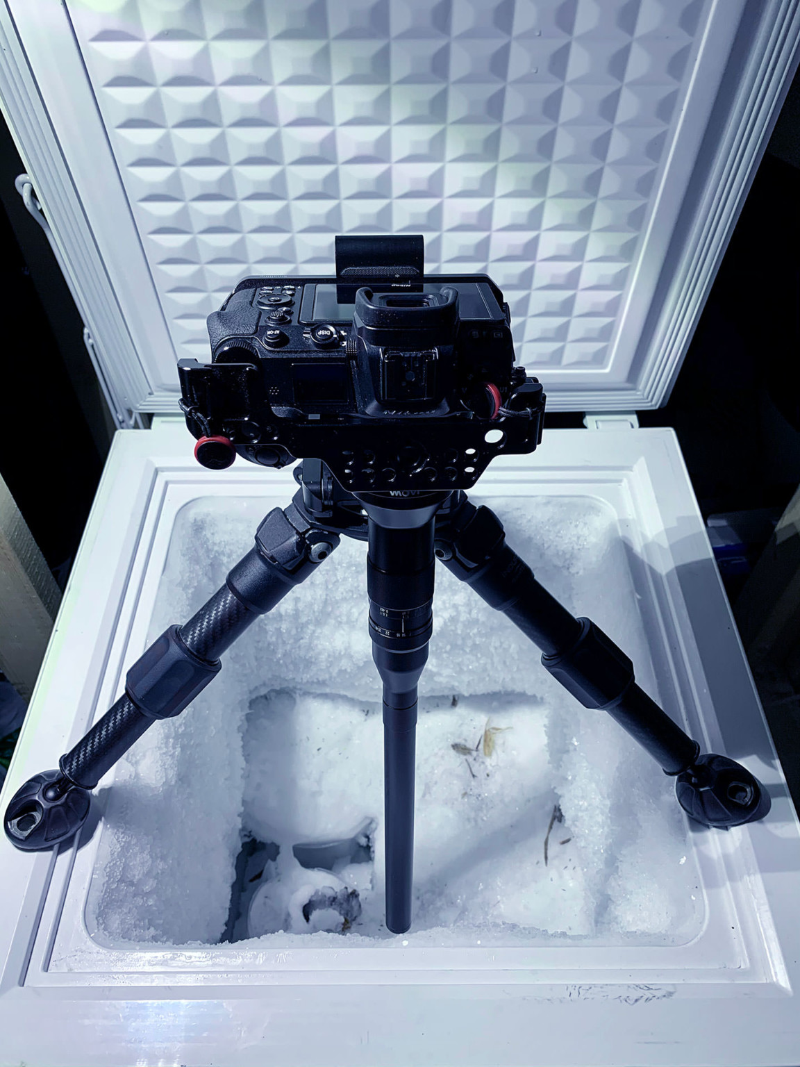 Macro Photos of Freezer Ice Accumulations Reveal Beautiful Shapes ...