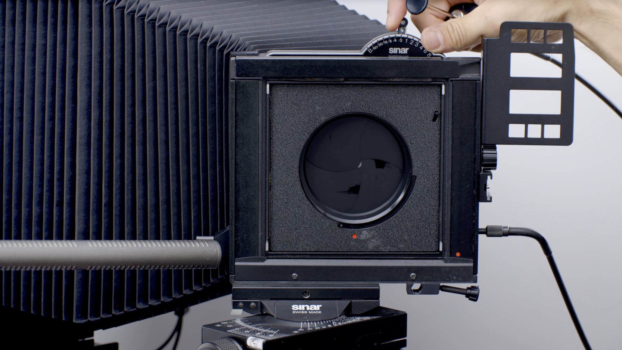 Listen To The Satisfying Shutter Sounds of 18 Different Cameras | PetaPixel
