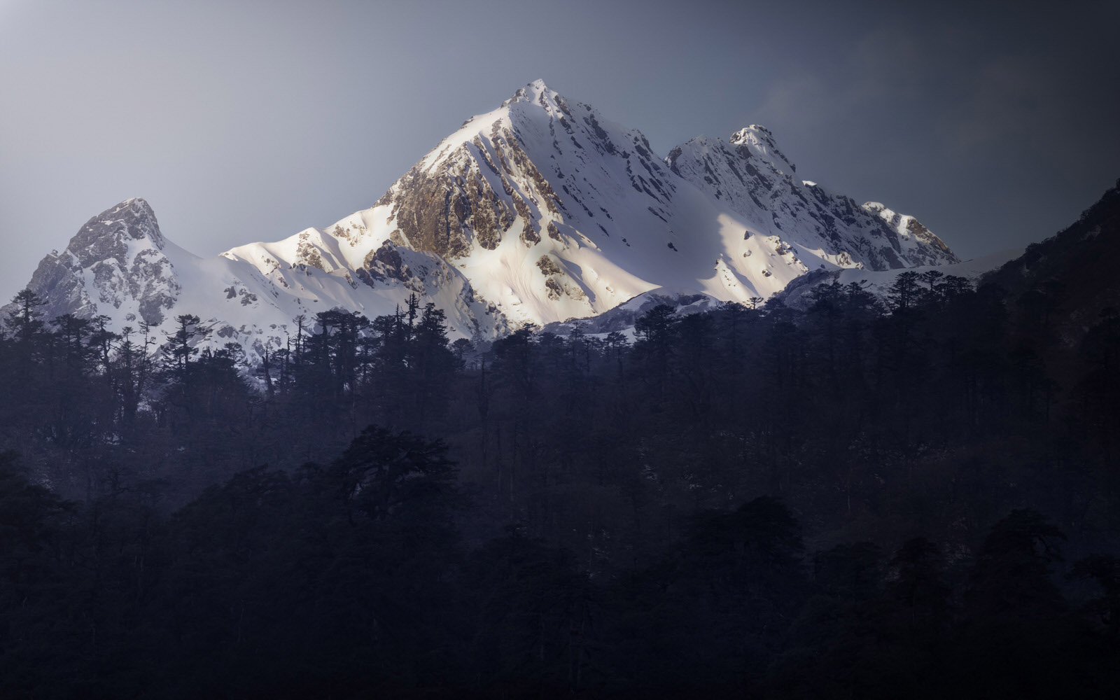 Landscape Hunting at 18,000 Feet: Photos of North Sikkim, India | PetaPixel