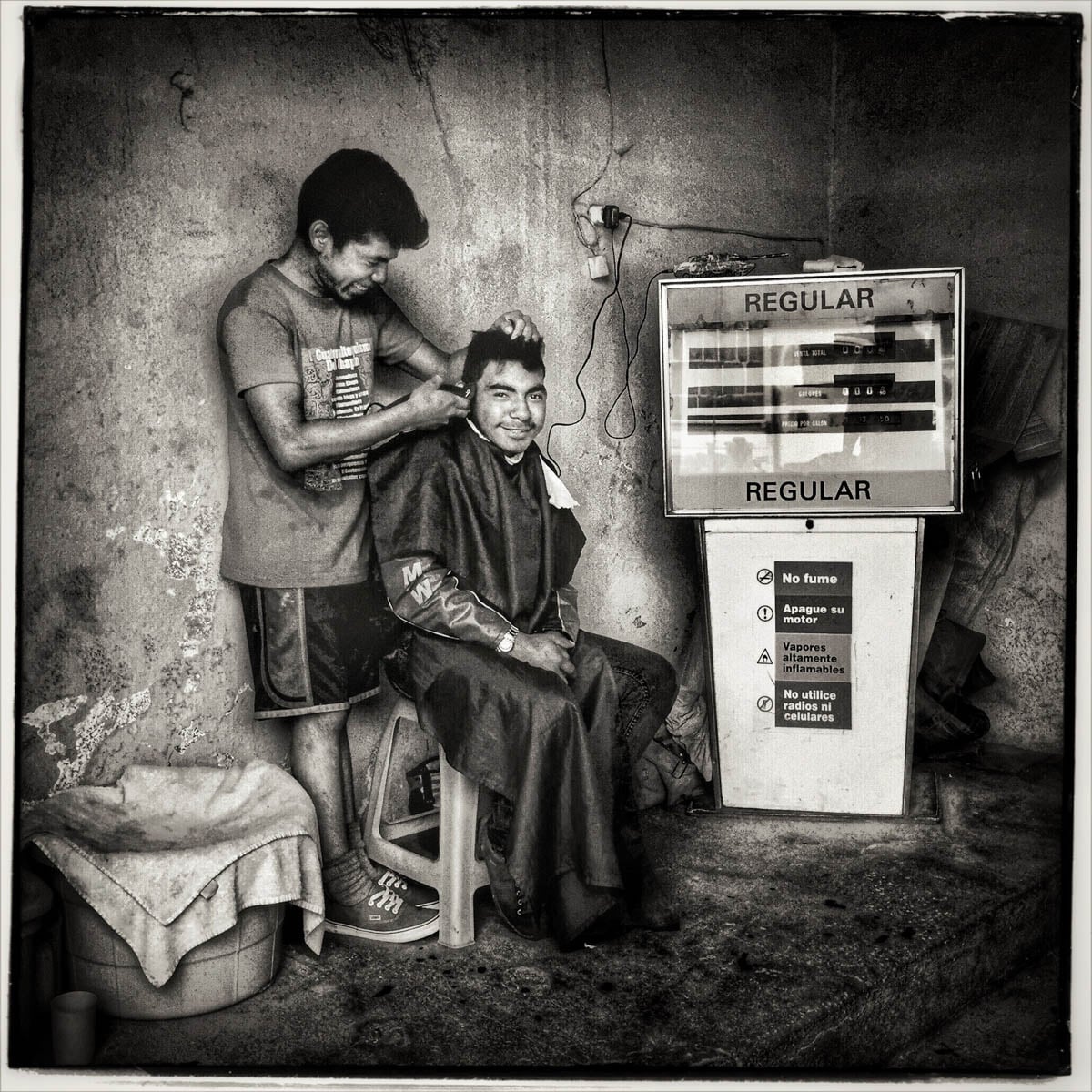 Eric Mencher: From Photojournalist to Master iPhone Street Photographer ...