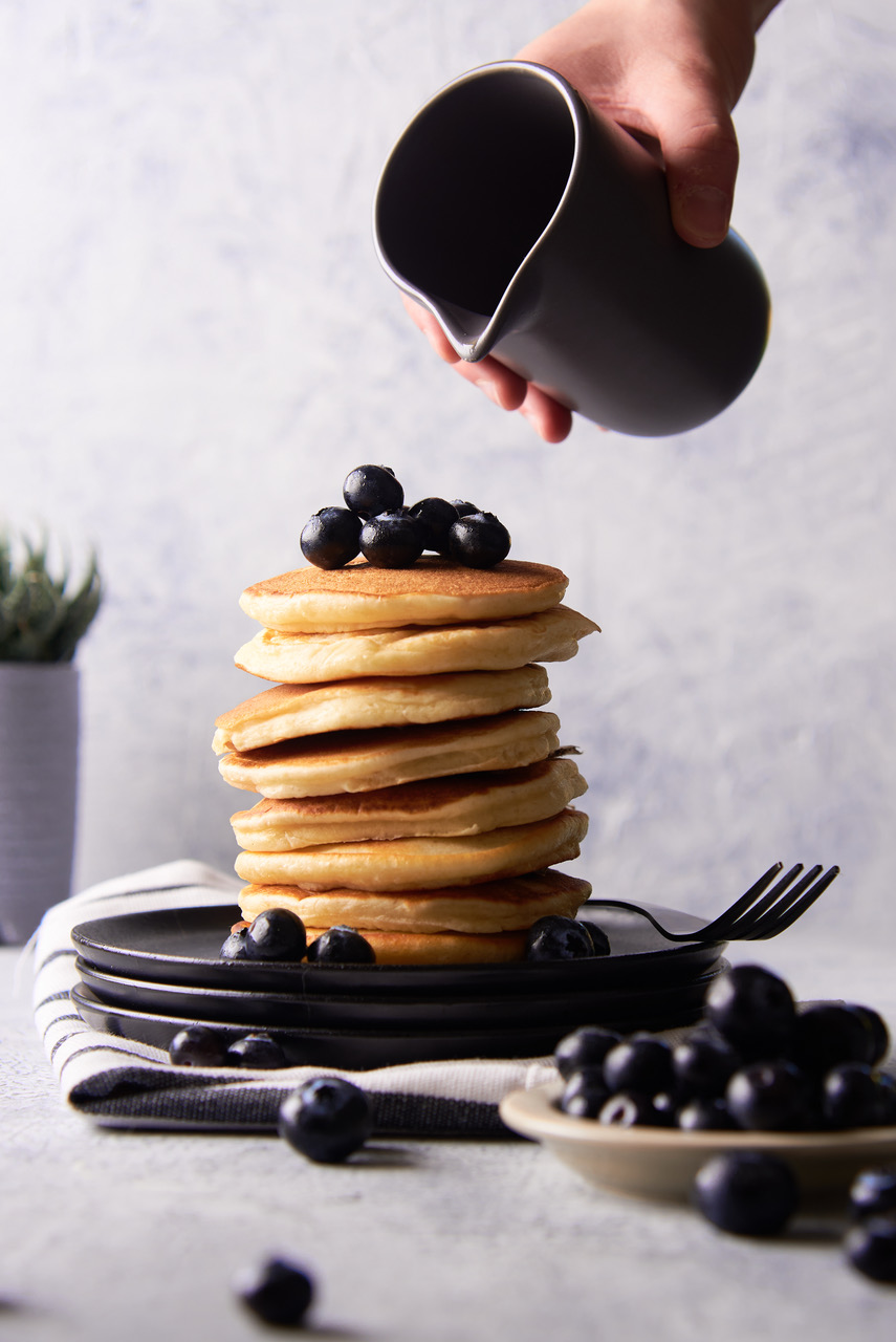 Pour Shots: How Best to Add Action into a Food Photo | PetaPixel