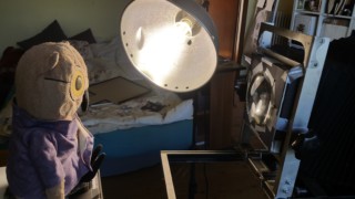 Photographer Makes DIY Lenses with Cake Molds and Epoxy | PetaPixel