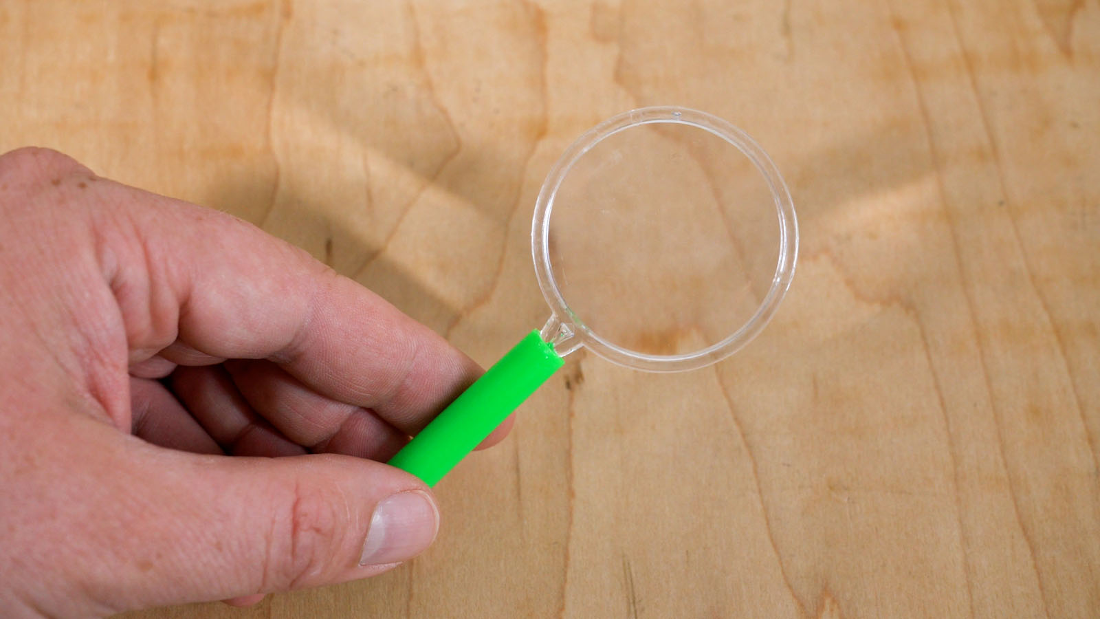 How to Build a Camera Obscura with Craft Store Supplies | PetaPixel