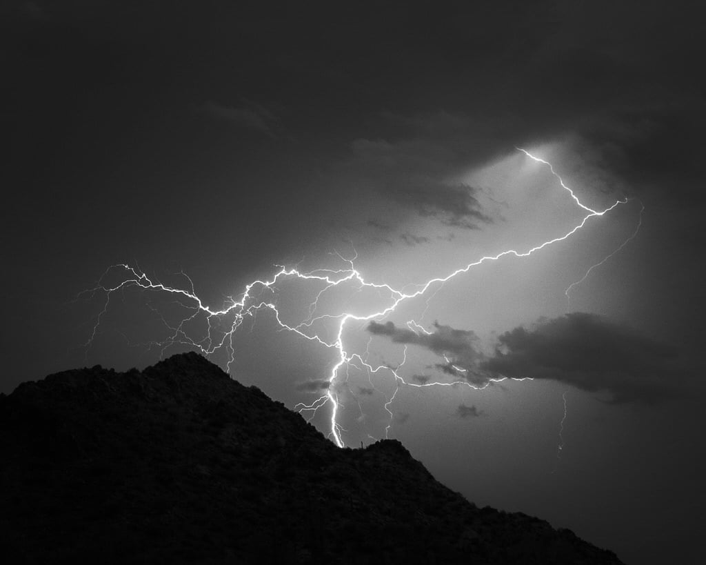 The Challenges and Thrills of Storm Chasing Photography | PetaPixel