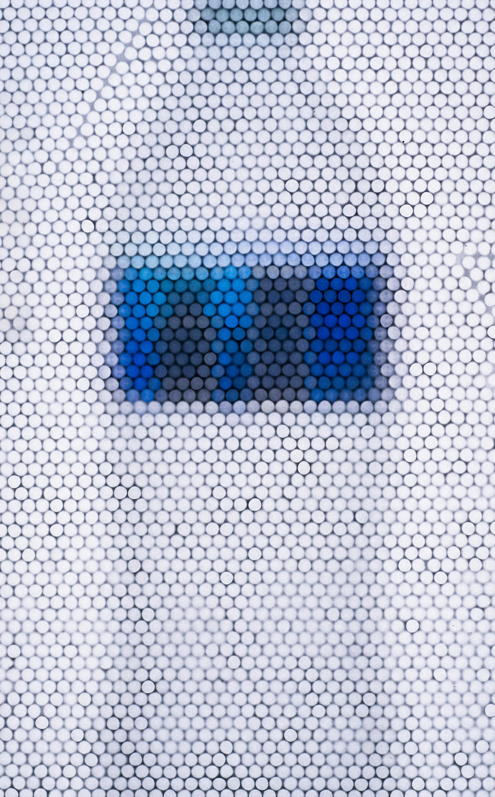 How To Create a DIY Mosaic 'Camera' Using 1000 Drinking Straws | PetaPixel