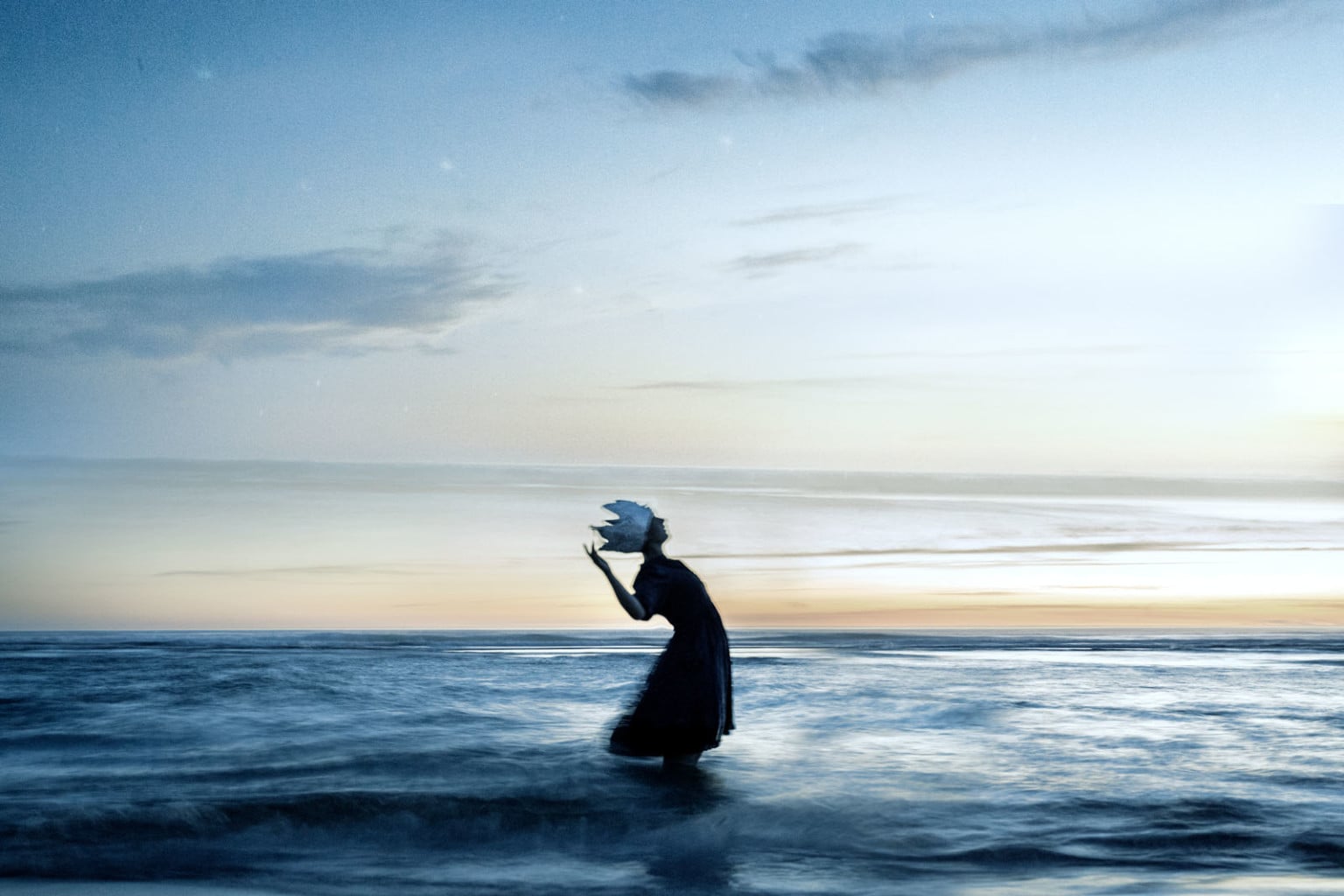 Self-Portraits as Therapy: The Healing Potential of Photographing ...