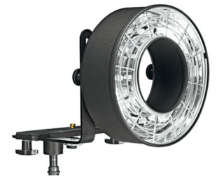 12 Unusual Light Shaping Tools for Creative Portrait Photos | PetaPixel