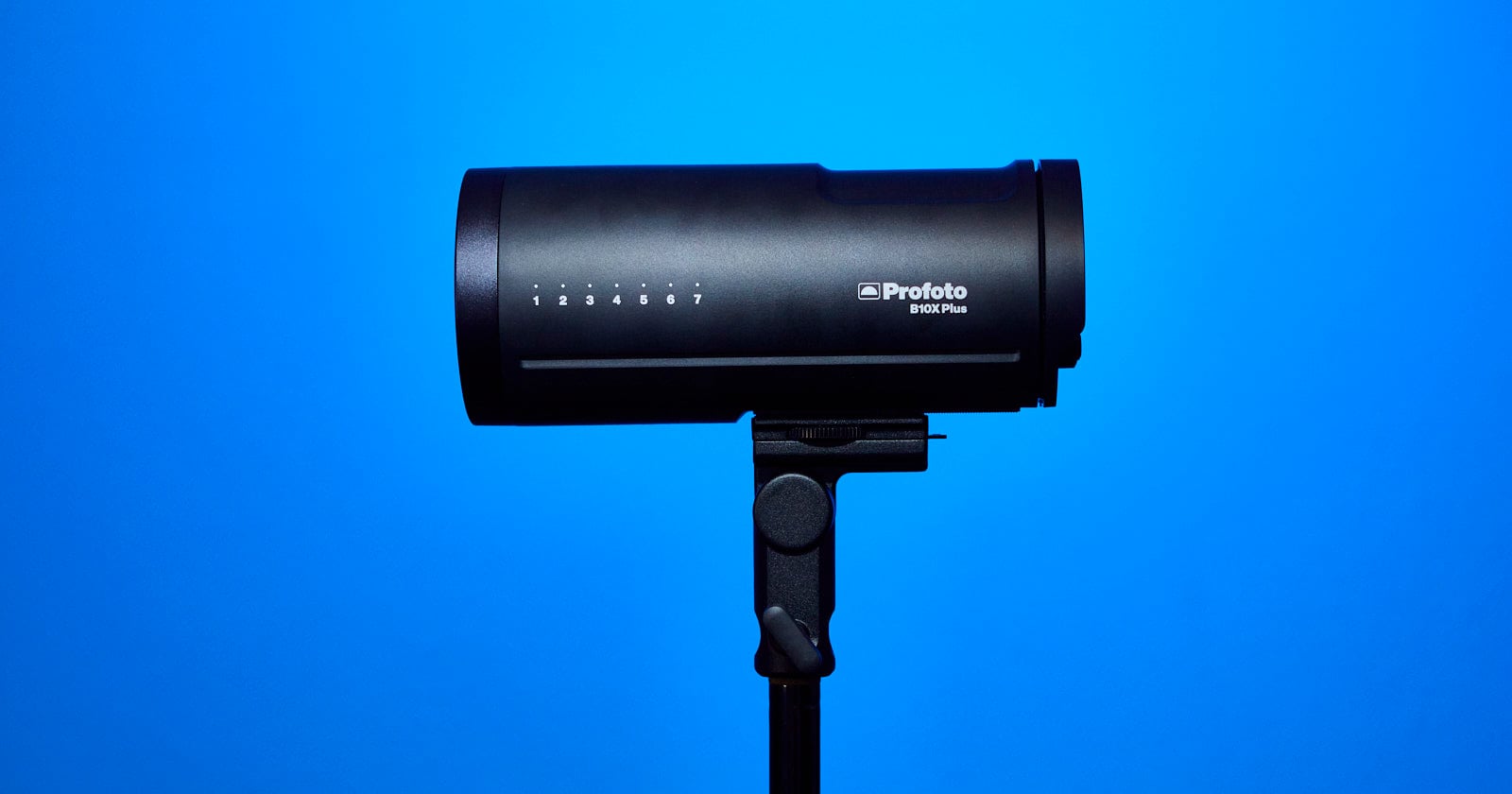 Profoto B1X Review: Tough, Powerful, and Worth Every Penny | PetaPixel