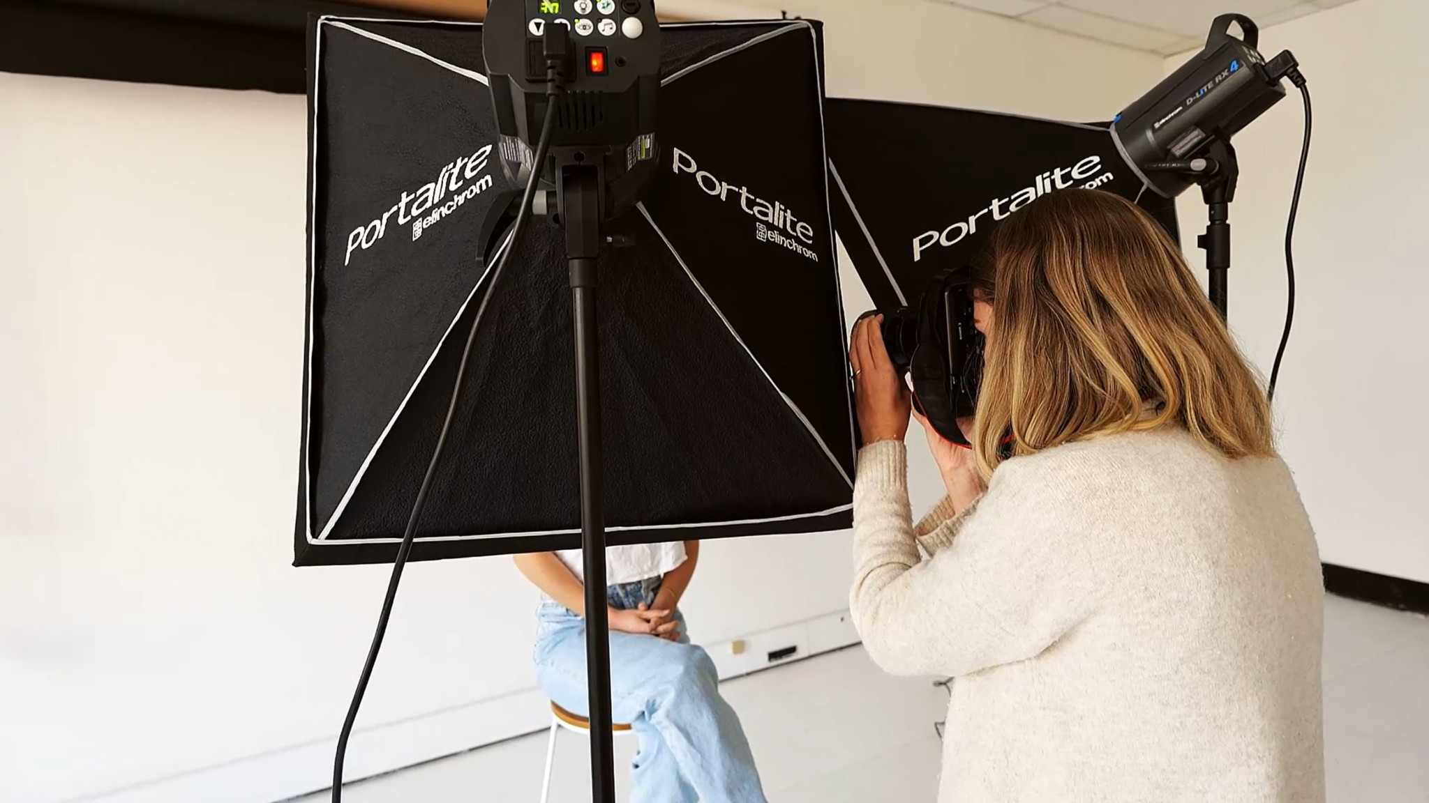 Three Easy Portrait Lighting Setups for Small Spaces | PetaPixel