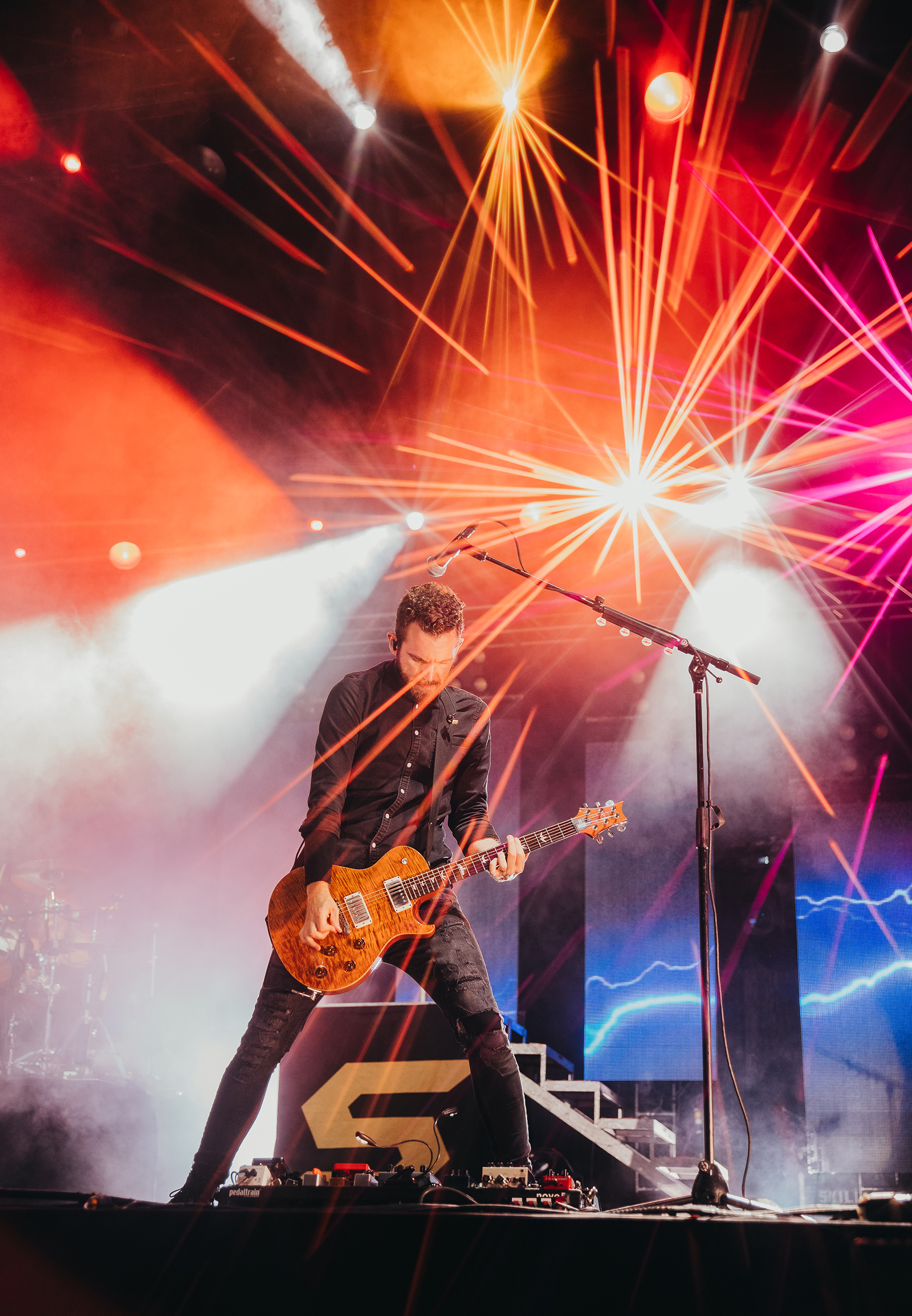 A Basic Guide To Success in Concert Photography | PetaPixel