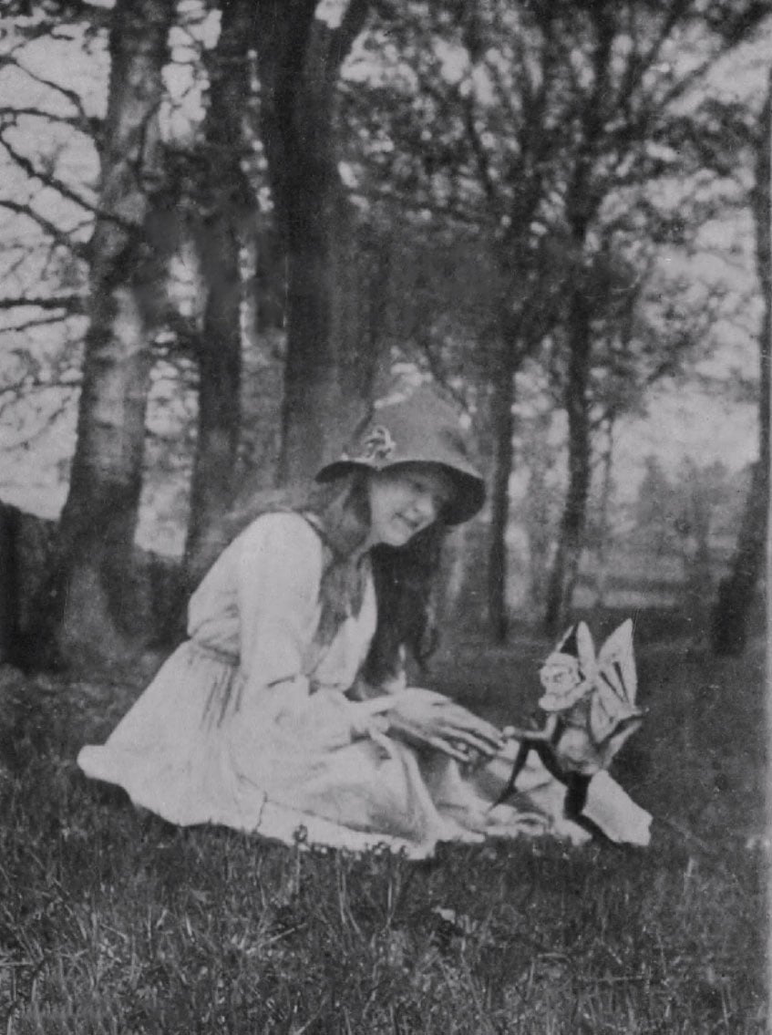 Cottingley Fairies: The Photo Hoax That Fooled Kodak and Arthur Conan ...