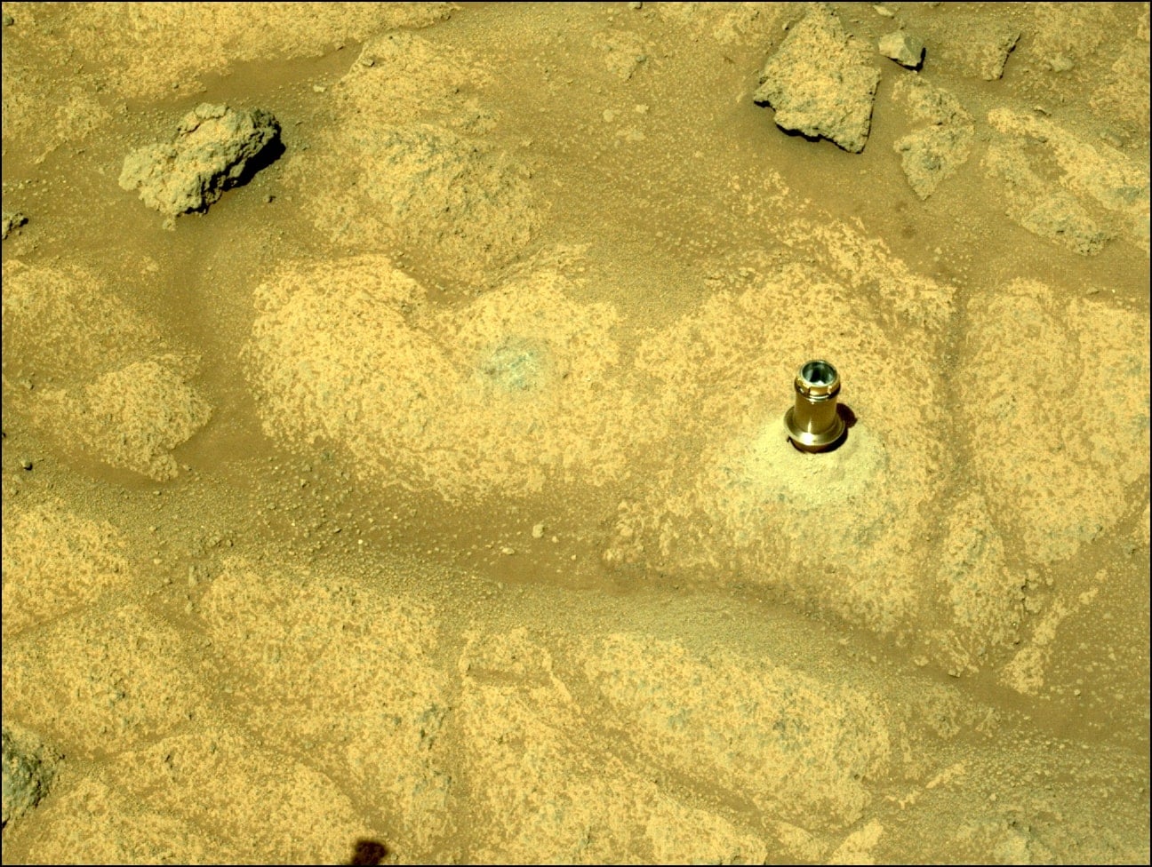 NASA's Perseverance Rover Shares its Top Mars Photos of 2021 | PetaPixel