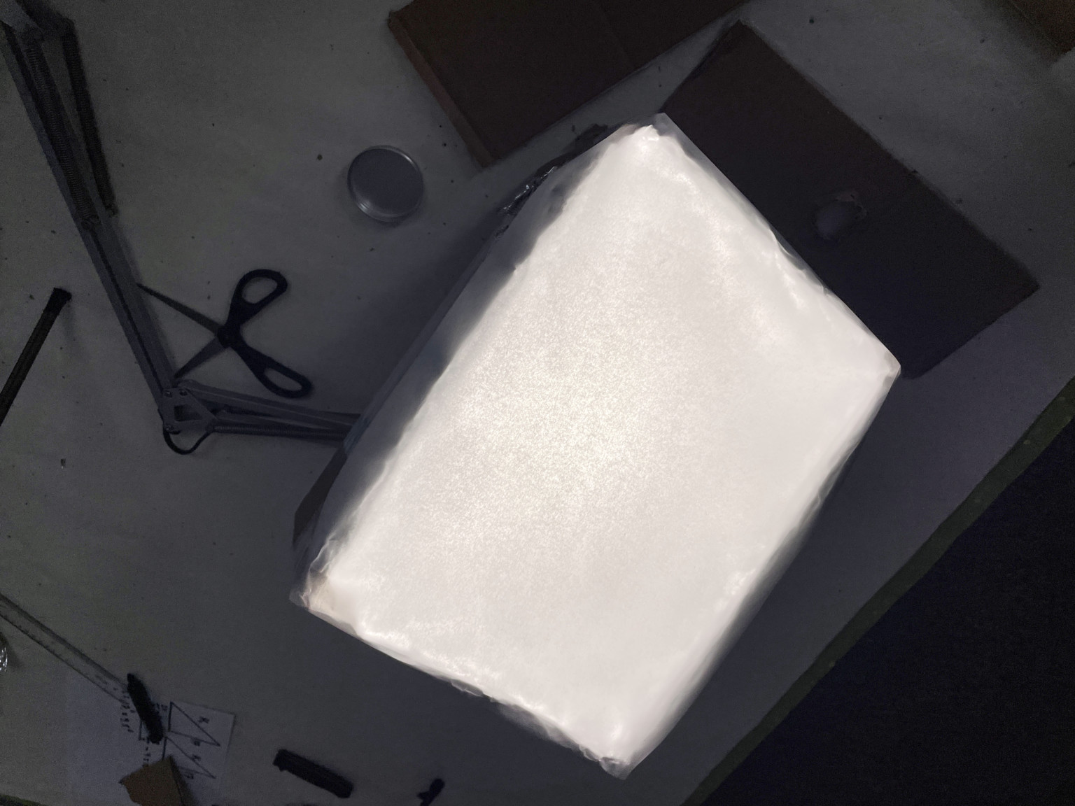 How to Make a DIY Softbox for Free | PetaPixel