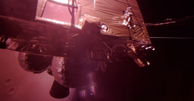China's Mars Orbiter Sends Back Selfie Video for the Lunar New Year ...