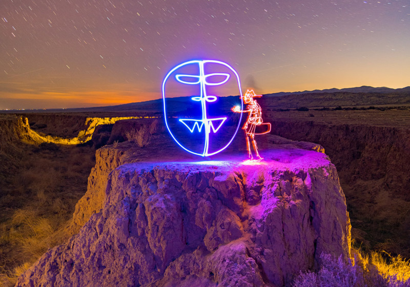 Photographer Meticulously Light Paints 686 Photos for Stop Motion ...