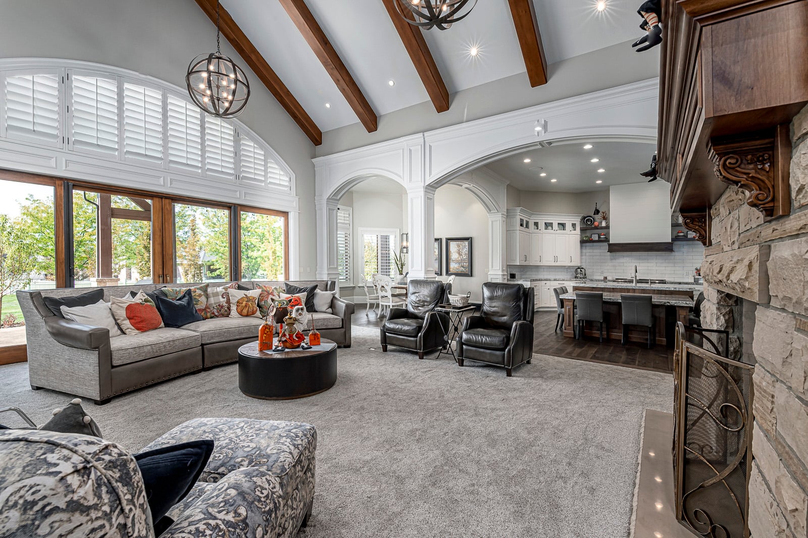 Real Estate Photography: A Complete Guide | PetaPixel