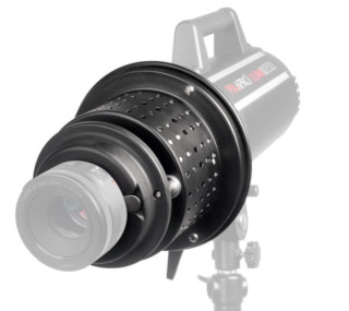 How to Fake Caustic Light (Like What's on the Bottom of Swimming Pools ...