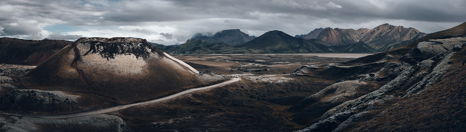 How to Shoot Landscape Panoramas with a Telephoto Lens | PetaPixel