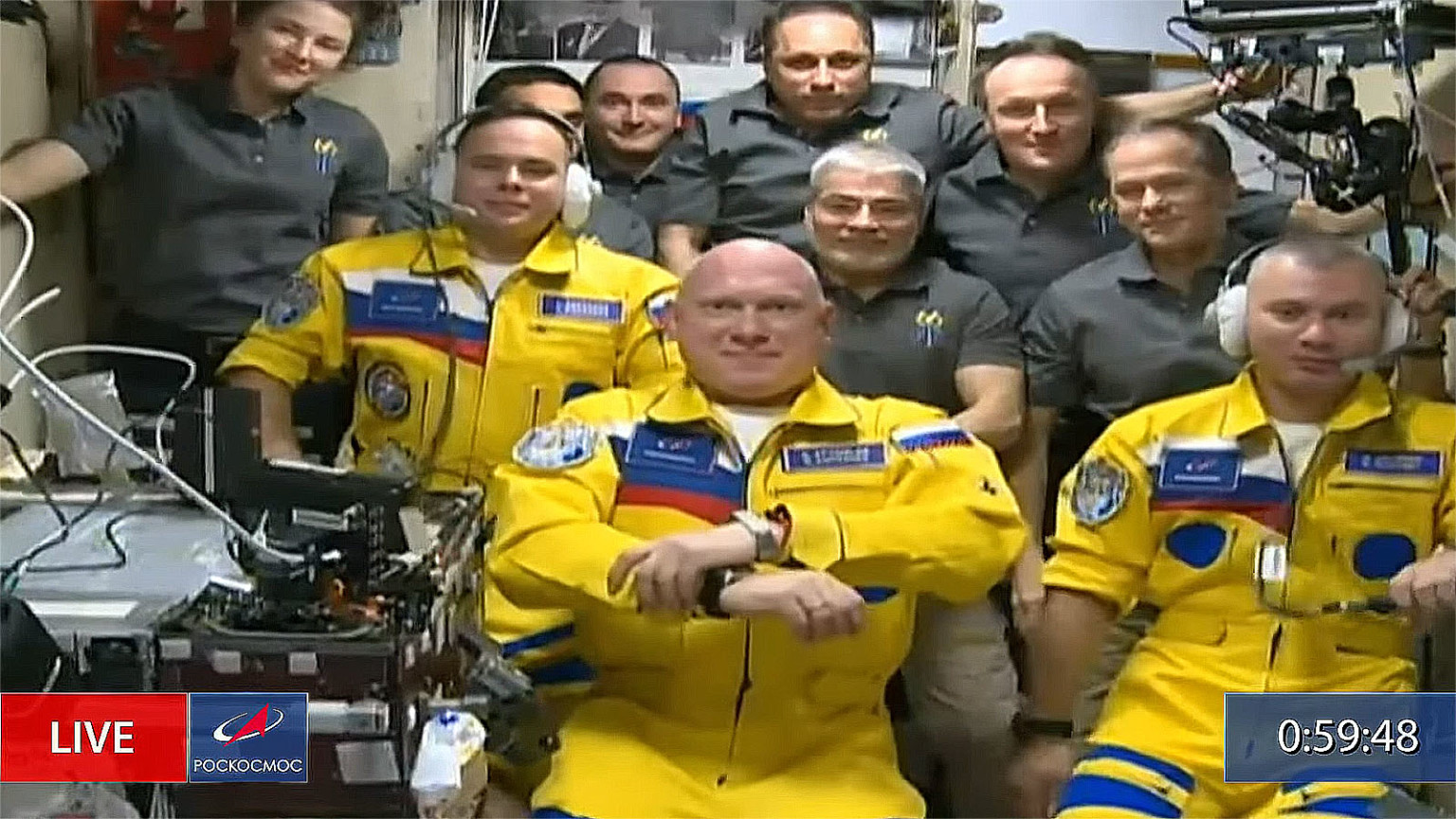 Russian Cosmonauts Arrive at ISS in Colors of Ukrainian Flag | PetaPixel