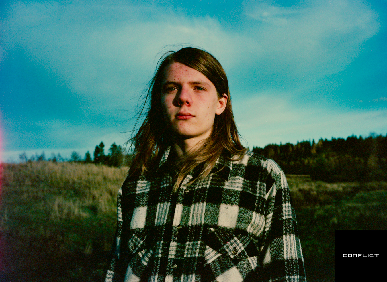 Photographer Builds the World's First Autofocus 4x5 Camera | PetaPixel