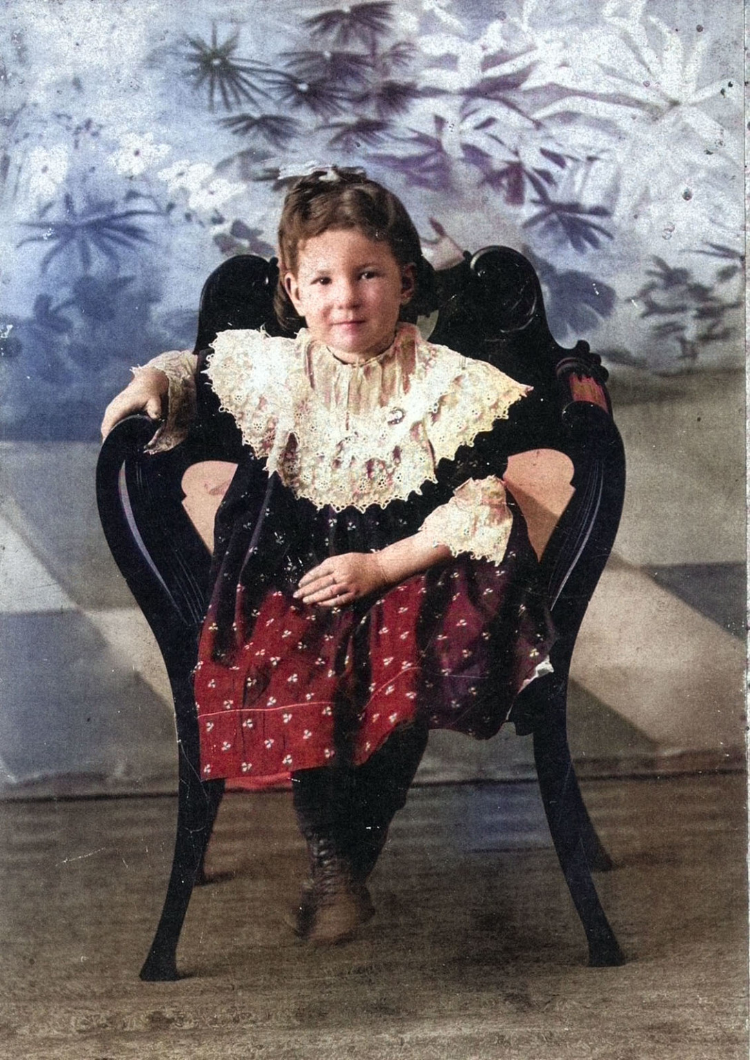 Colorizing B&W Photos Then and Now, From Oils to Neural Filters | PetaPixel