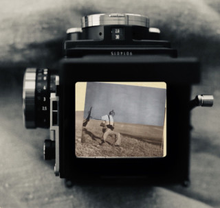 The Falling Soldier: Was Capa's Iconic War Photo Actually by Gerda Taro ...