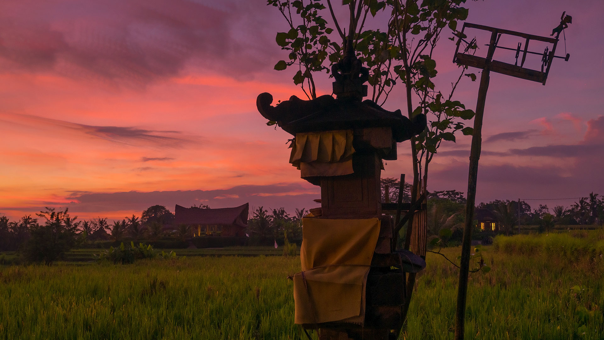 The Beauty of Bali in a Mesmerizing 'TimeSlice' Timelapse | PetaPixel