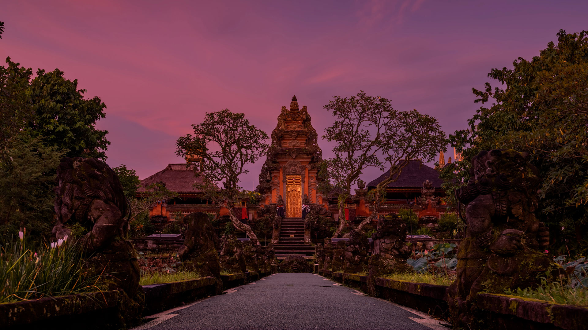 The Beauty of Bali in a Mesmerizing 'TimeSlice' Timelapse | PetaPixel