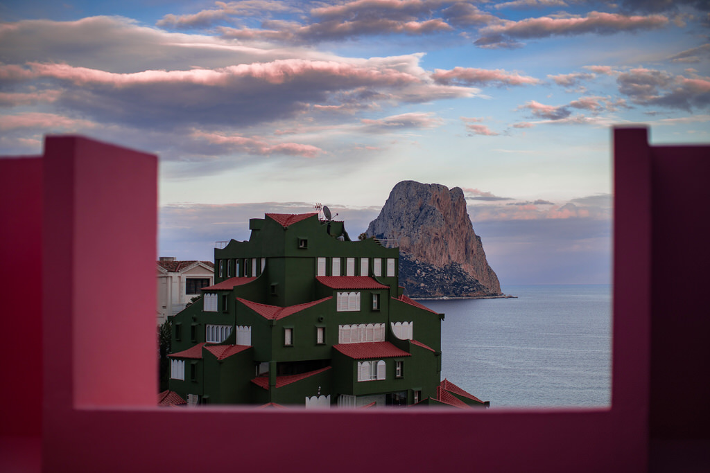 Mind-Bending Photos of the Building That Inspired the 'Squid Game' Set ...