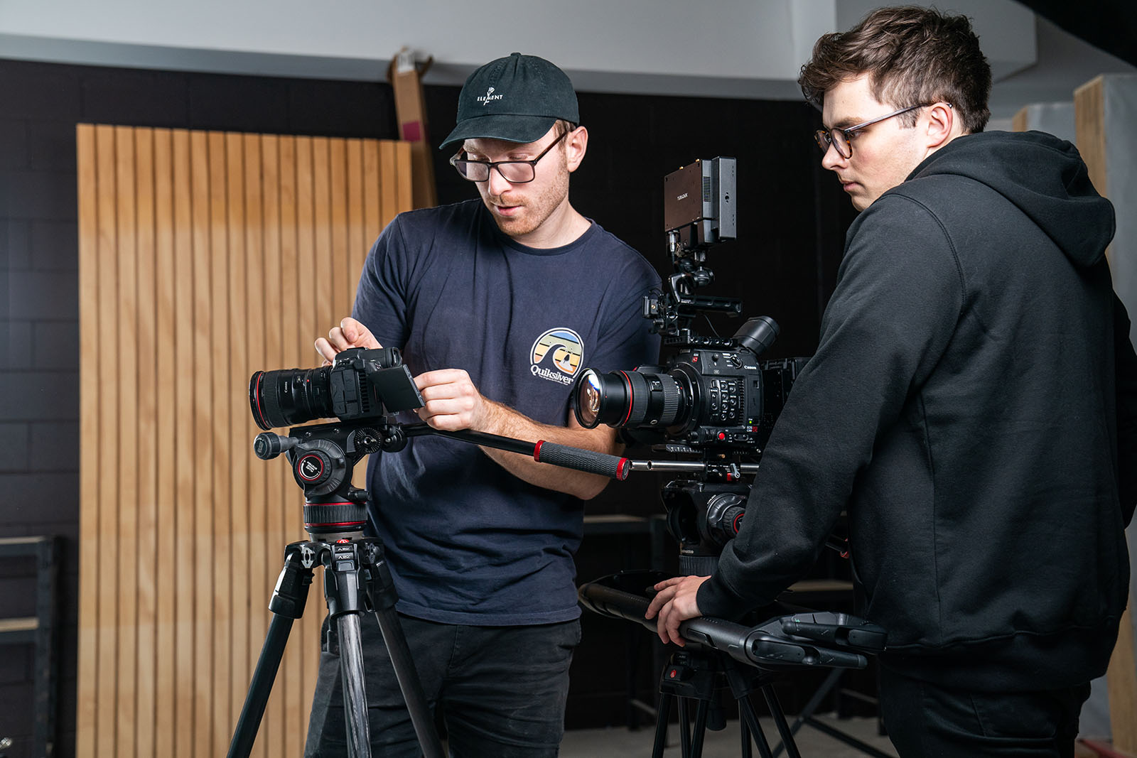 What is the Difference Between Color Grading Log Versus RAW Video ...