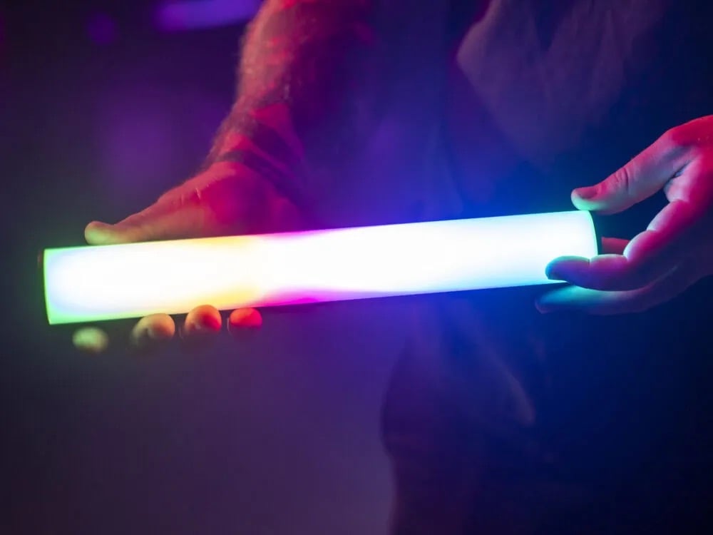 Aputure's MT Pro Mini Tube Light is Packed with Ultra-Precise RGBW LEDs ...