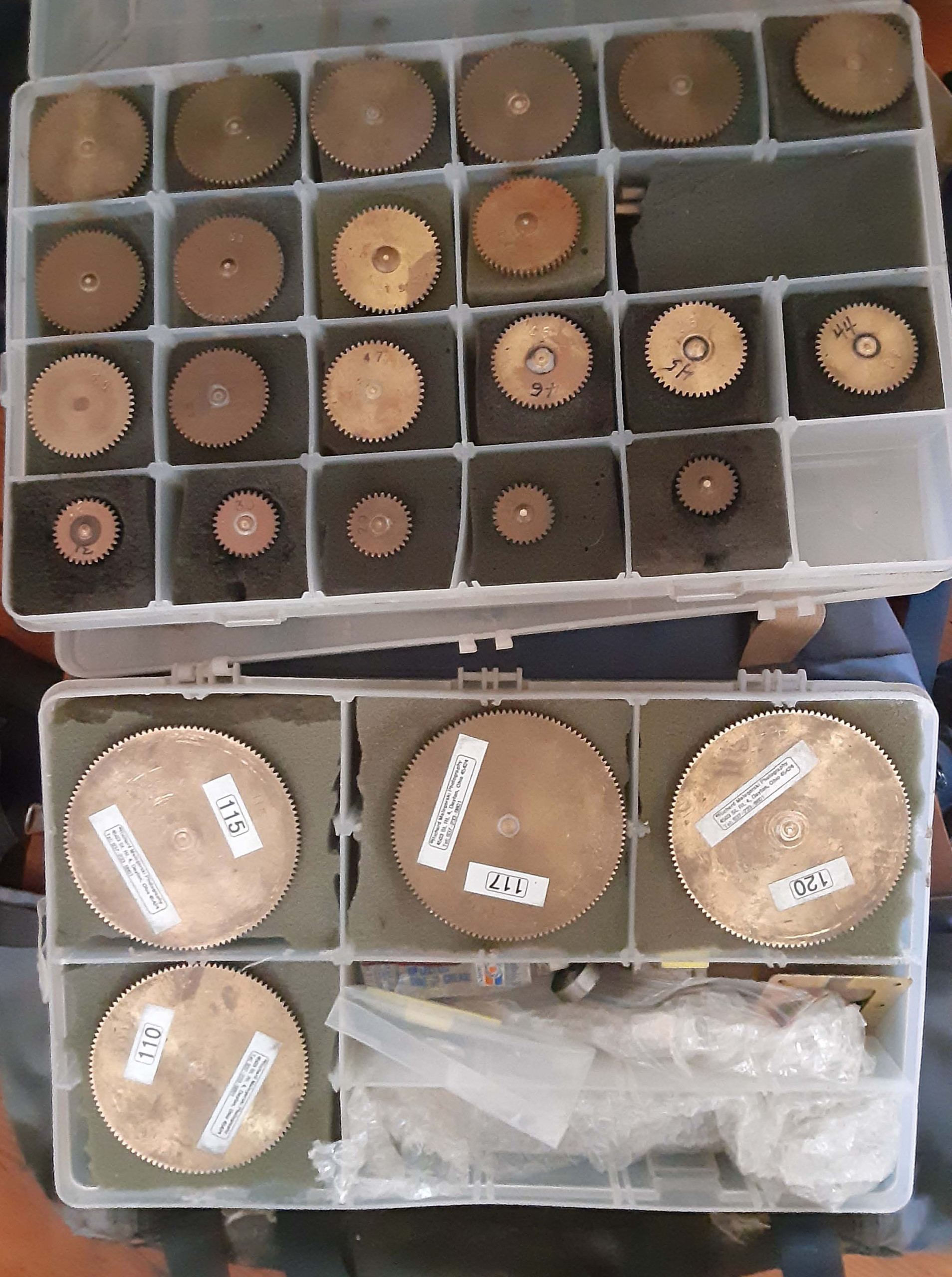 100-Year-Old 360-Degree Film Camera That Uses 98-Feet Long Film | PetaPixel