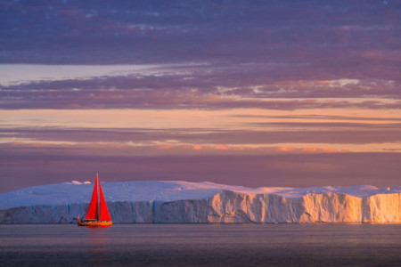 Photographer Captures the Magical Beauty of Greenland's Disko Bay ...