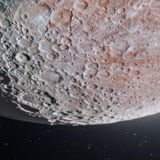 Massive 174MP Moon Photo Took Two Photographers One Year to Make ...