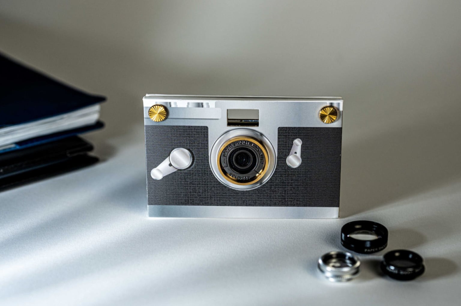 Flat and Fun 16MP Digital Camera is Made out of Paper | PetaPixel