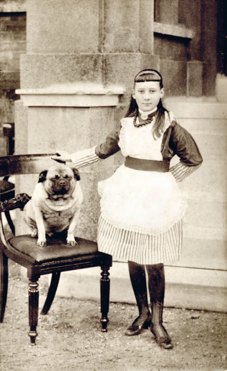 Centuries Old Photographs Show Our Immortal Love of Dogs | PetaPixel