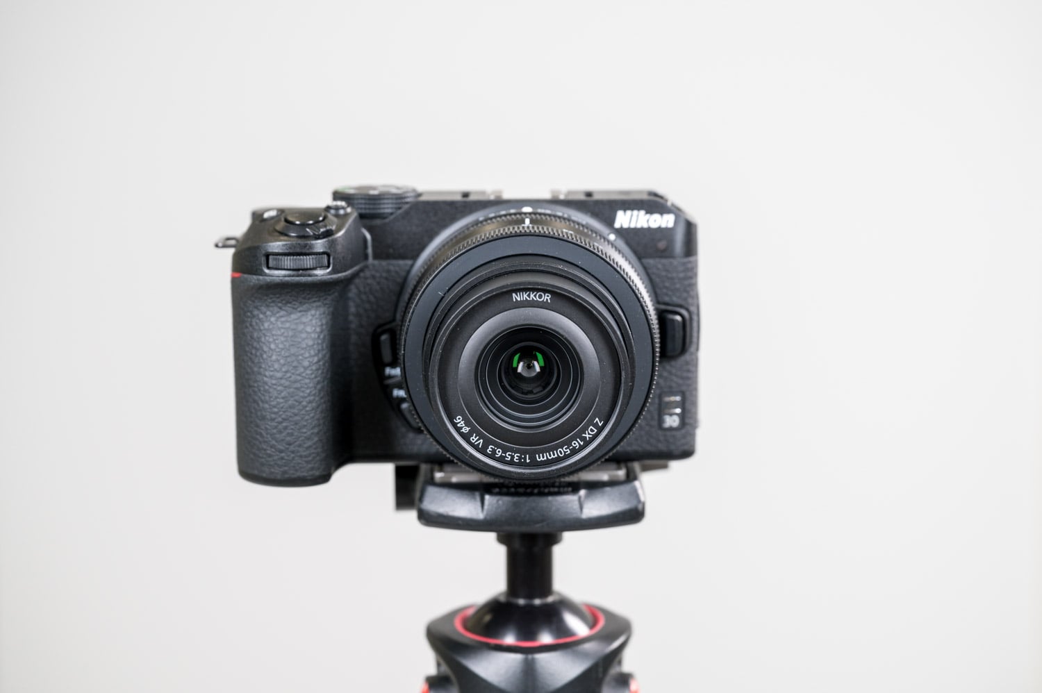 Nikon Z30 Review: A Travel Camera That's More Than Just for Vloggers ...