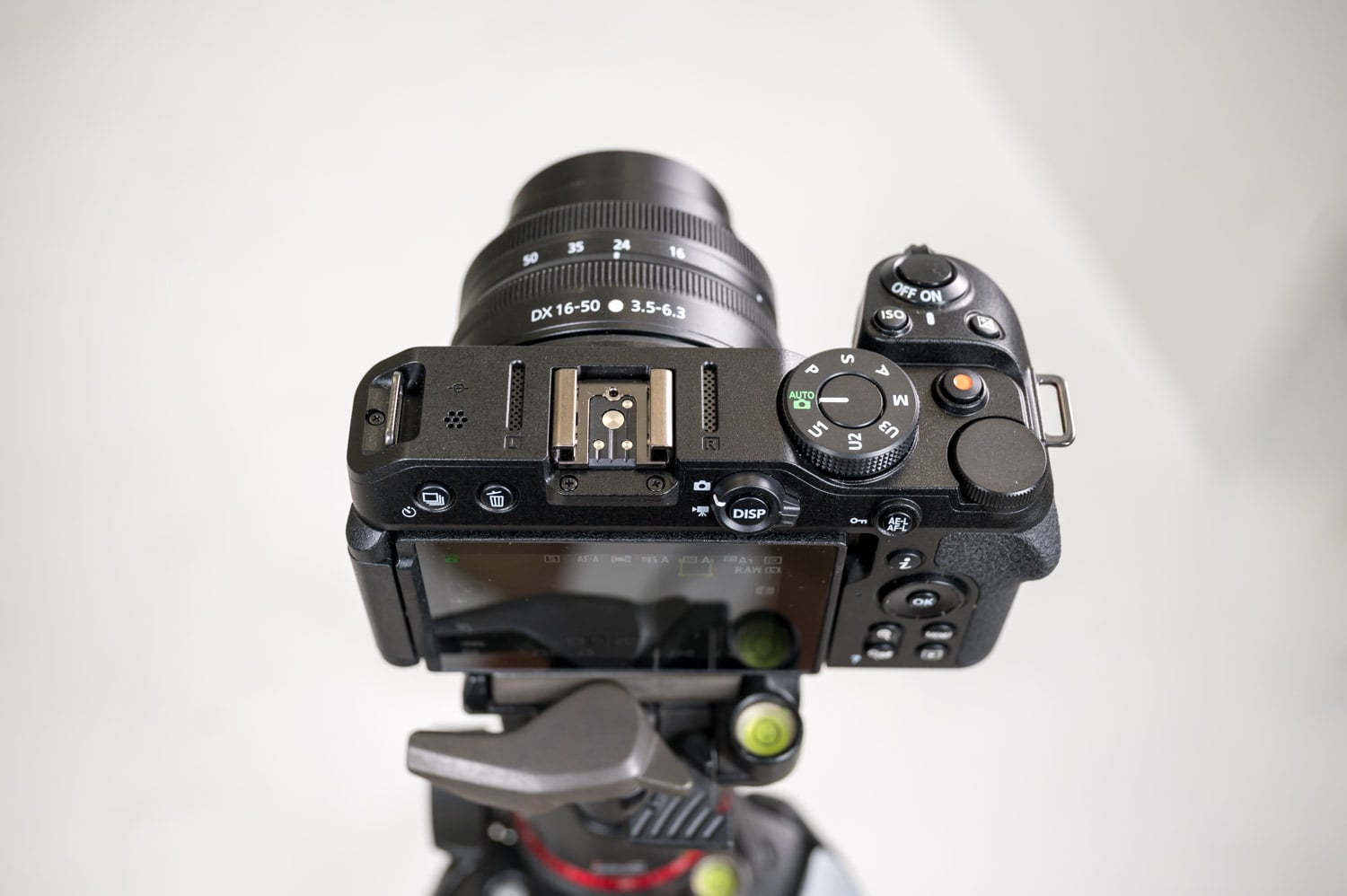 Nikon Z30 Review: A Travel Camera That's More Than Just for Vloggers ...