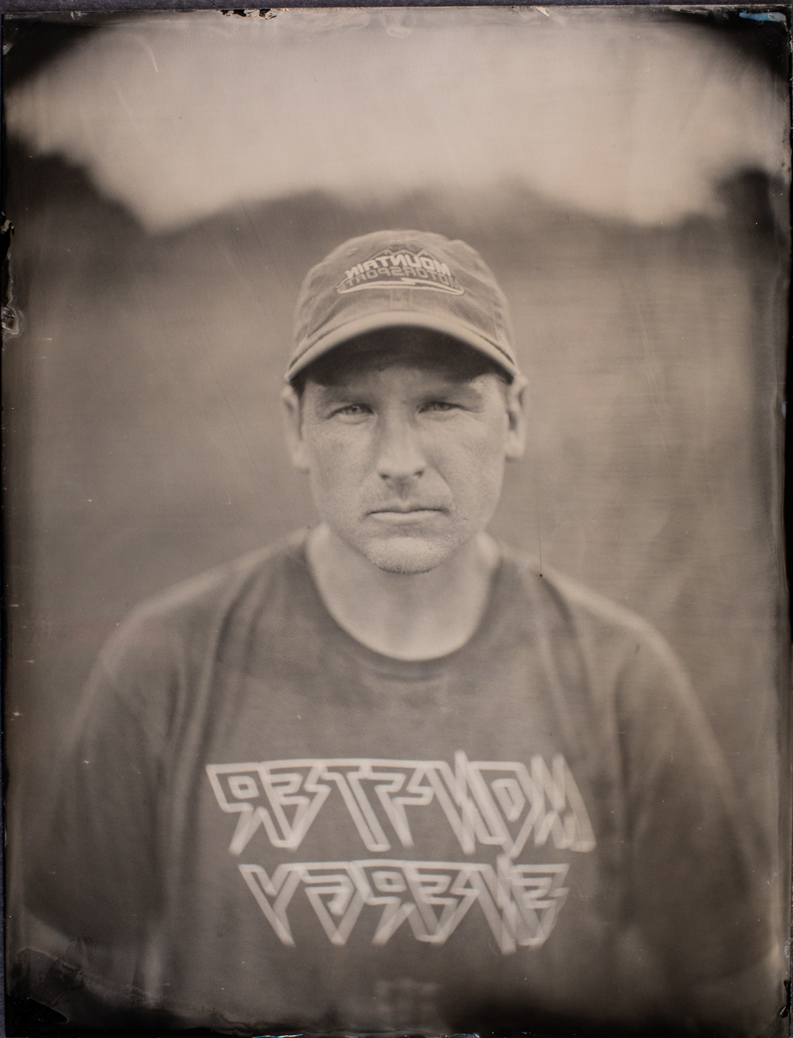 Photographer Captures Motocross Riders on a Wet Plate Camera | PetaPixel