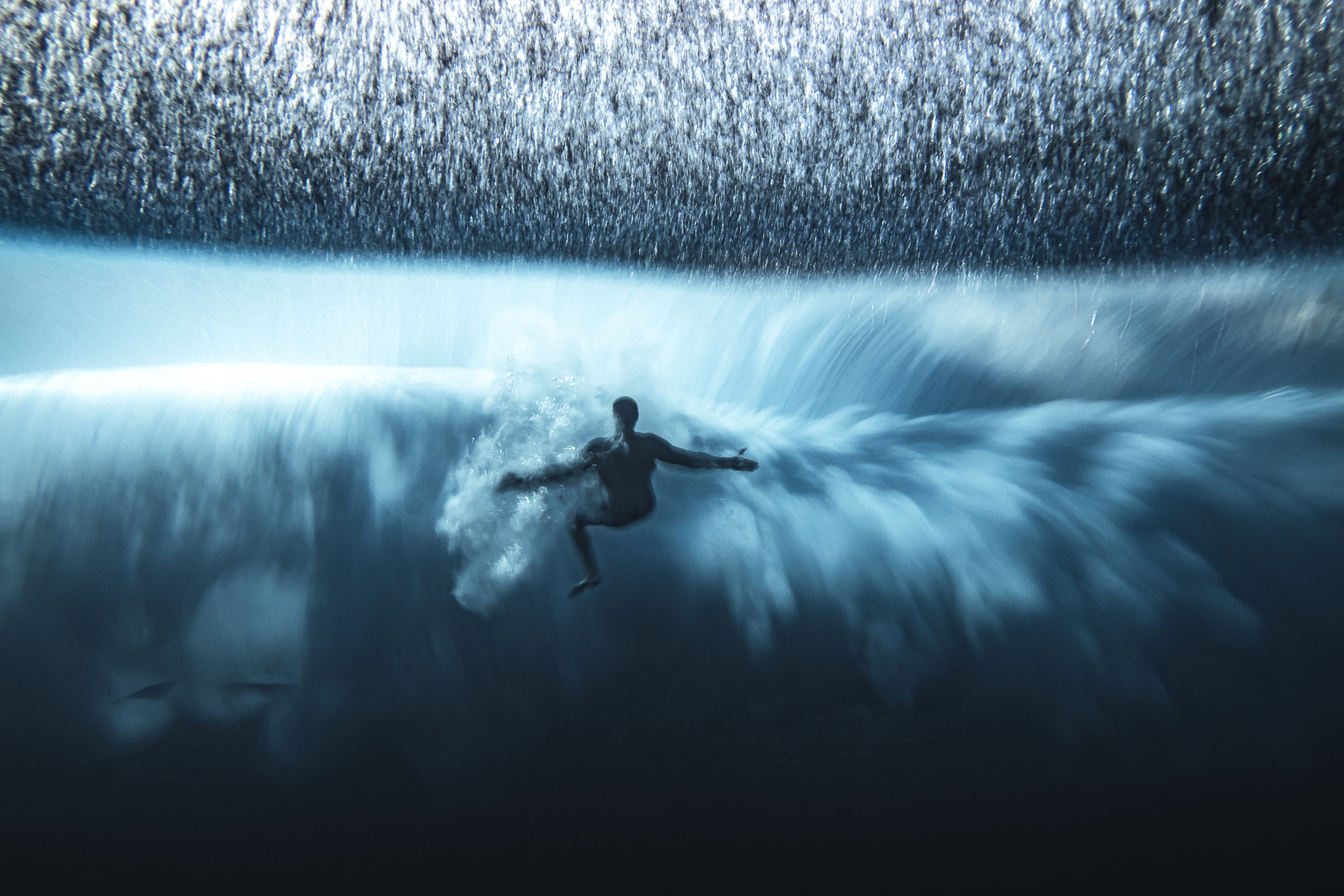 Photo of Surfer Held Down by Wave Wins Ocean Photographer of the Year ...
