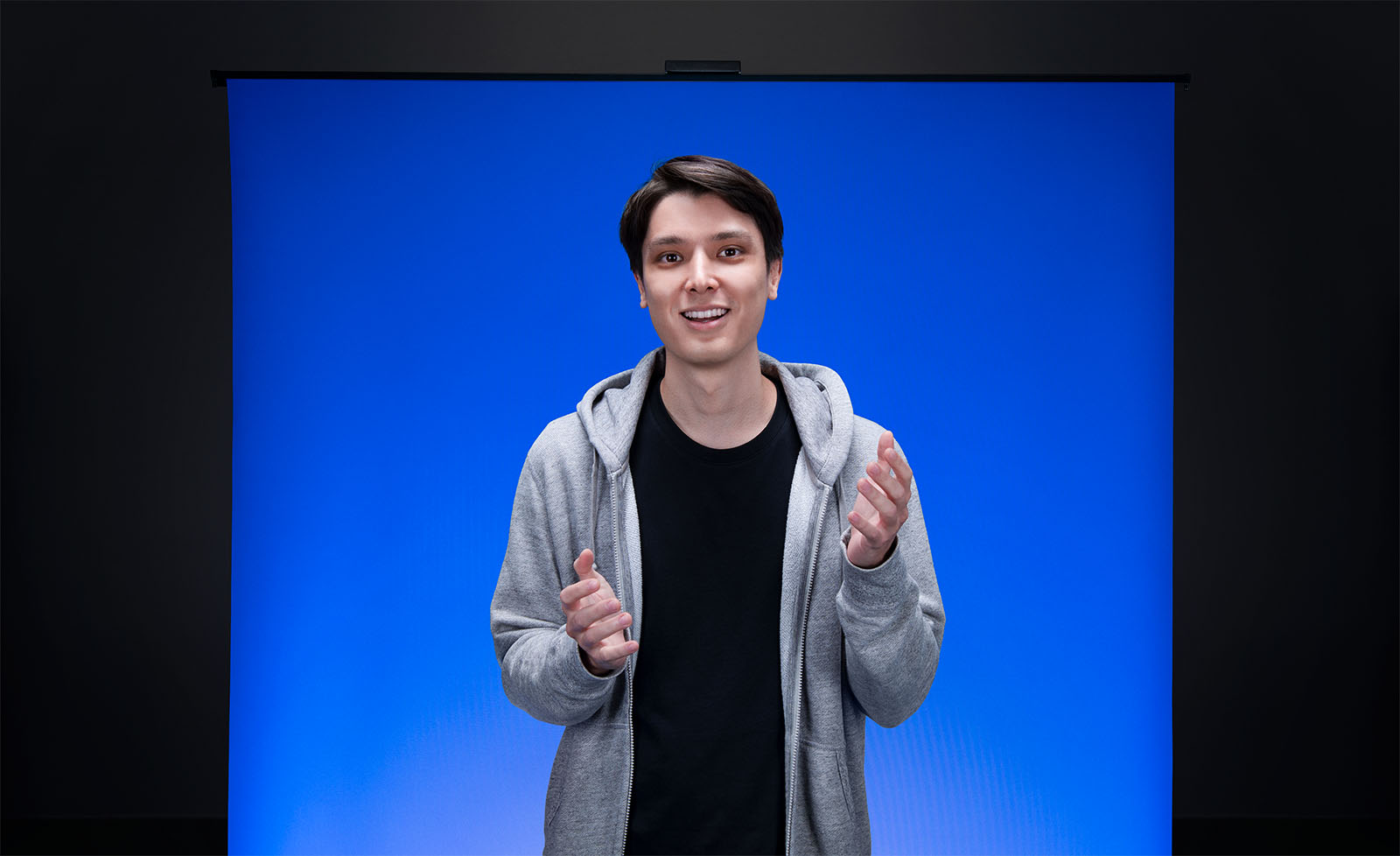 Razer's Compatible Blue Screen Looks Handy for Mobile Photographers ...