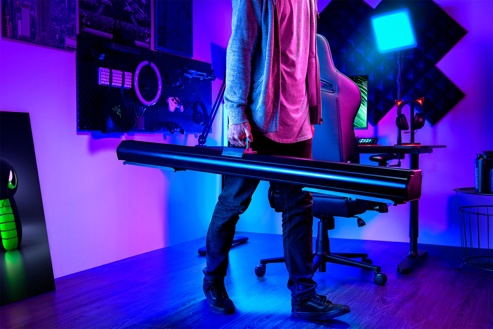 Razer's Compatible Blue Screen Looks Handy for Mobile Photographers ...
