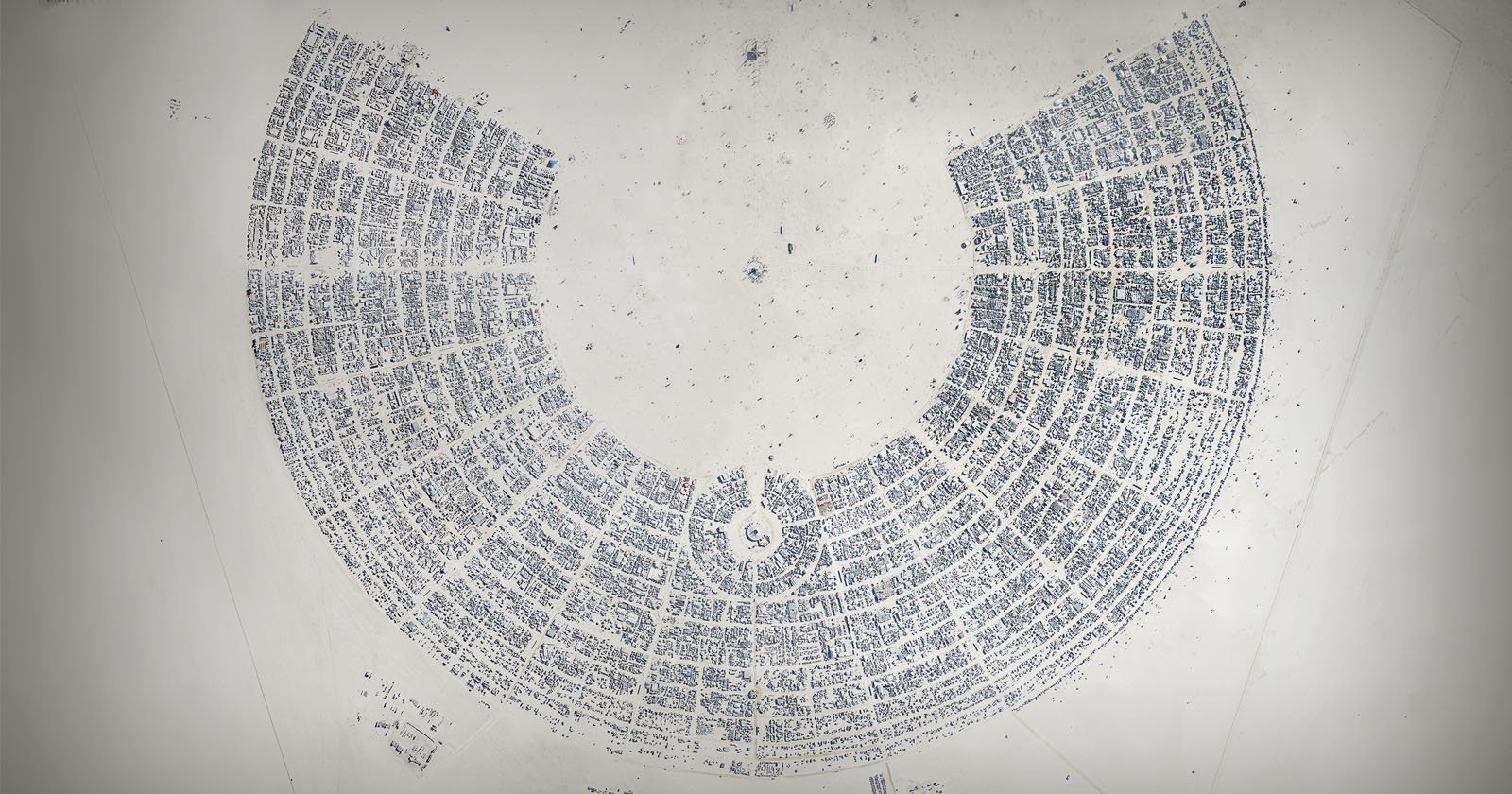 Gigapixel Photo Of Burning Man Shows Desert Festival In Extreme Detail