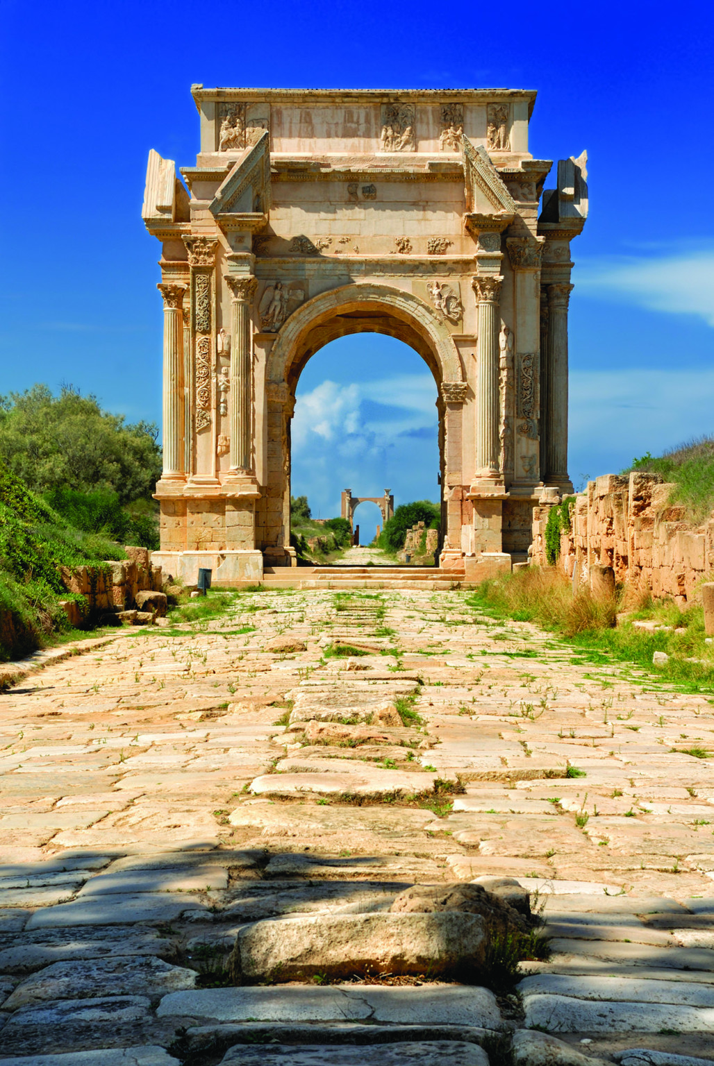 Spectacular Photos Showcase Secret Locations From Around the World ...