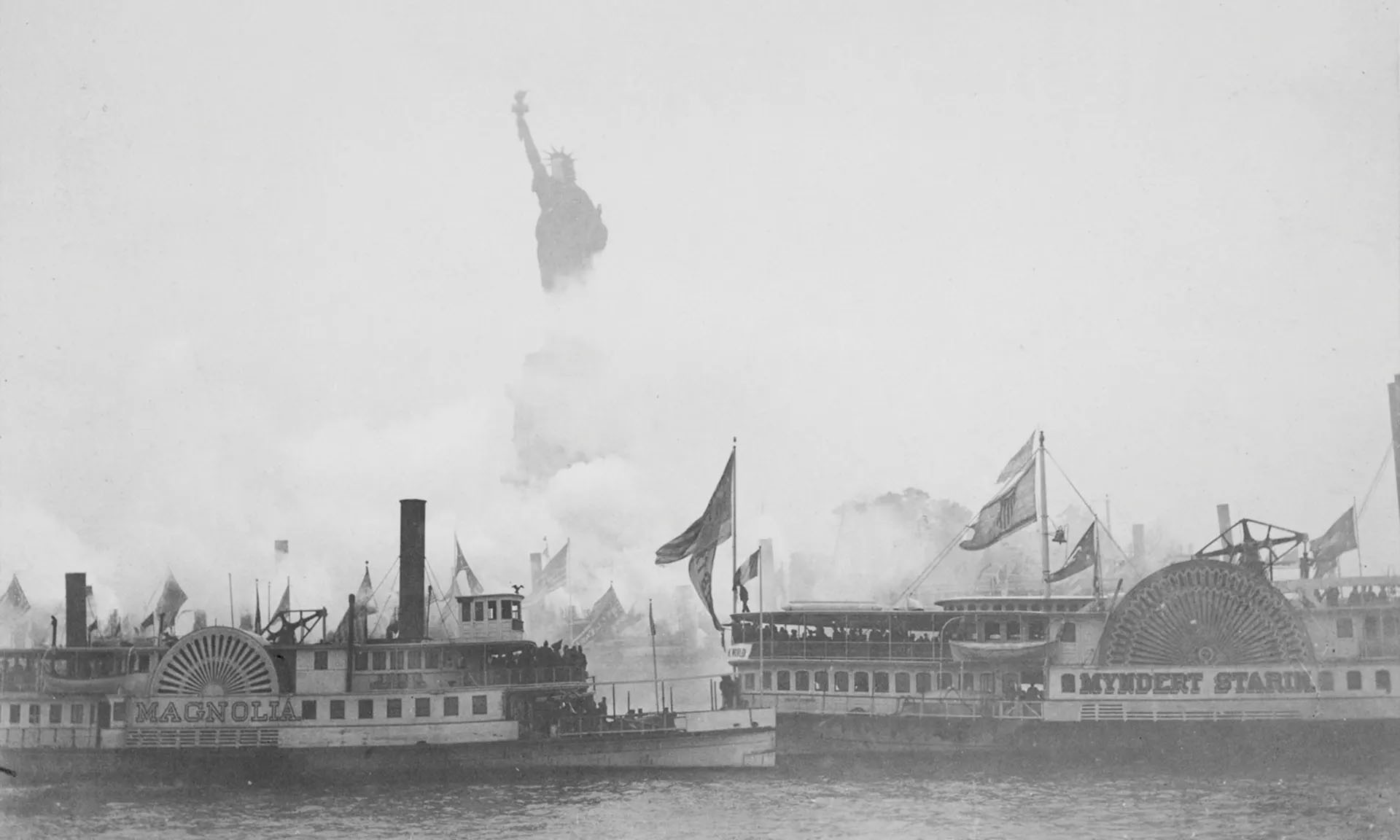 Documentarian Ken Burns Charts US History in Fascinating Photos | PetaPixel