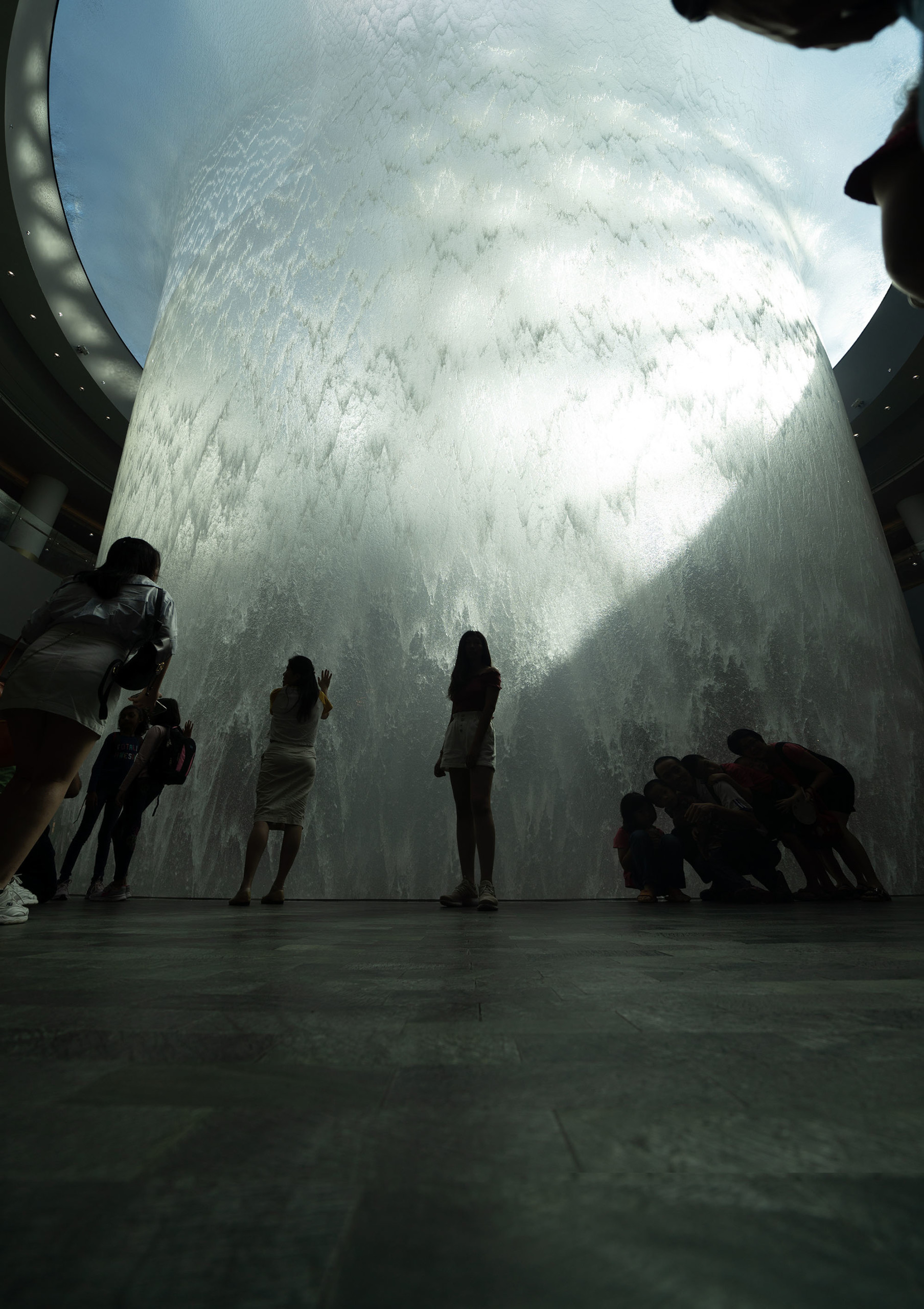 Photographer Reveals the Humble Beginnings of his Stunning Images ...