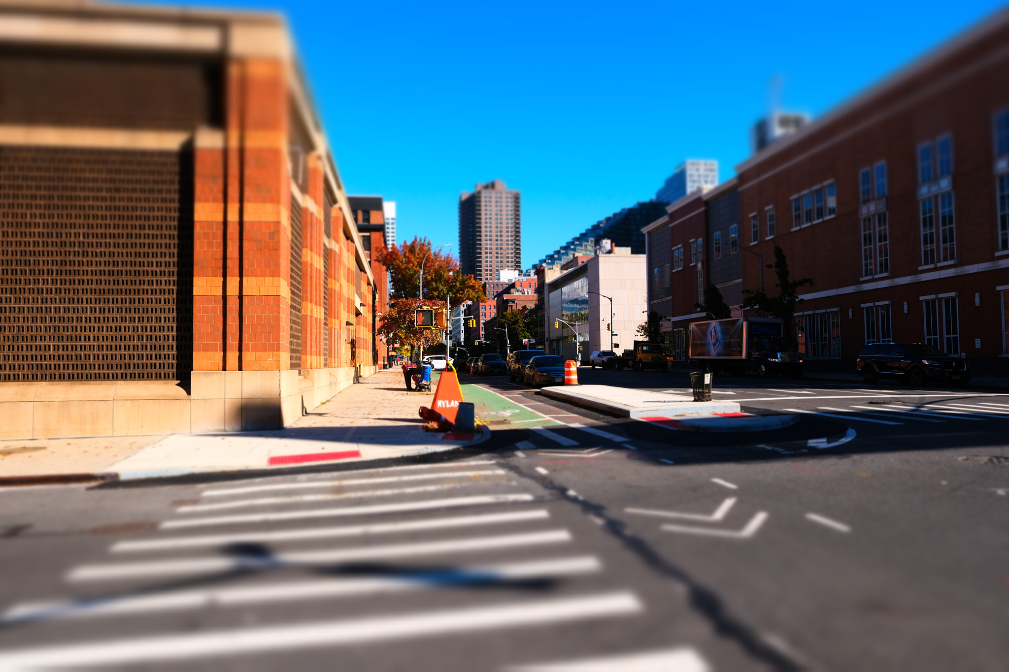 Hands-On with the Fujifilm X-T5: The Smaller Size is the Best New Feature | PetaPixel