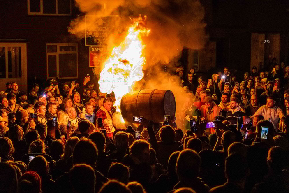 Wild Photos of Bizarre British Tradition Where Flaming Barrels Are ...
