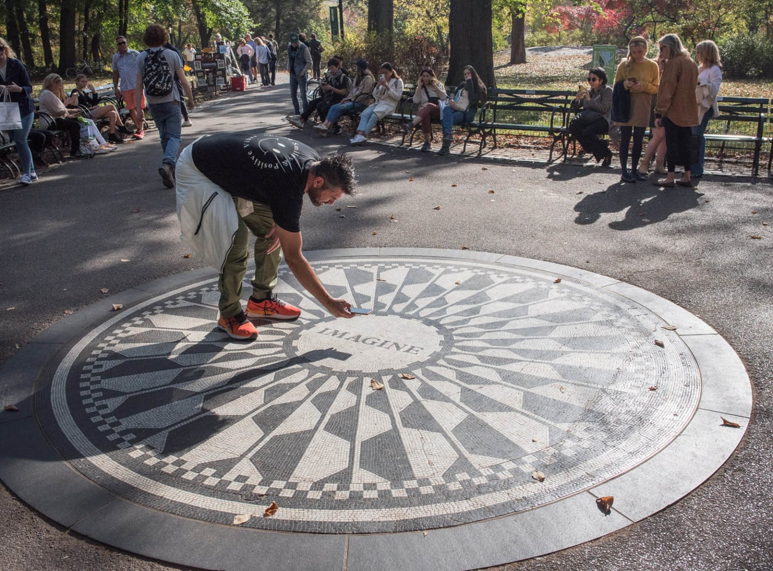 Want to See Some Bad Street Photos? | PetaPixel